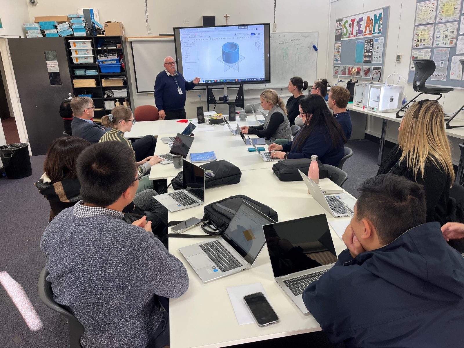 Professional Learning: Emerging Technology in STEM - Thomas Carr College